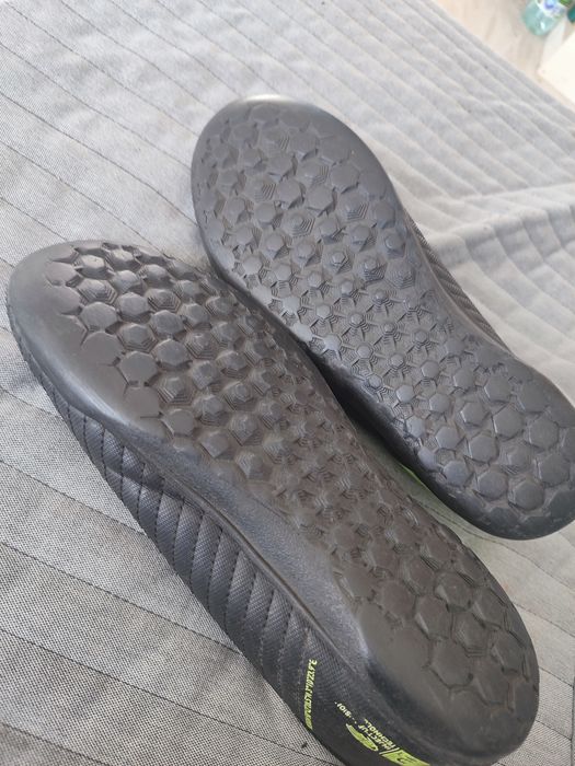 Buty do piłki nożnej turfy 38 Gliwice Sośnica • OLX.pl