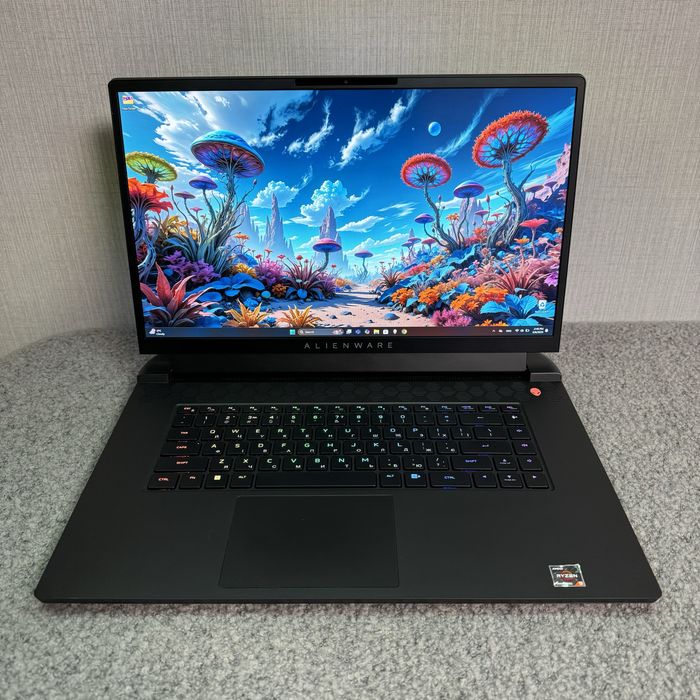 Ігровий Ноутбук Dell Alienware M17 R5 AMD Ryzen 9 RTX 3070 Ti 1TB 16GB ...