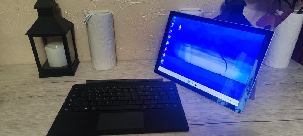 Surface pro 7+ i5-1135G7 ОЗУ 8Gb/Nvme m2 256Gb/Xe Graphic-2Gb: 14 500 ...