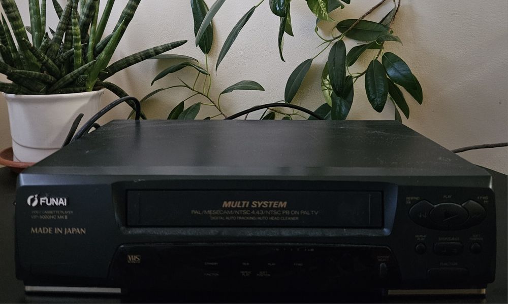 Відеомагнітофон VHS Funai: 300 грн. - Інша ТВ / відеотехніка Чернівці ...