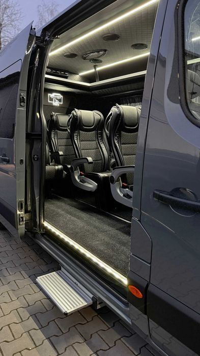 Bus wynajem RENAULT MASTER VIP 9 Osobowy WINIETY w CENIE kat B 9 os TV ...
