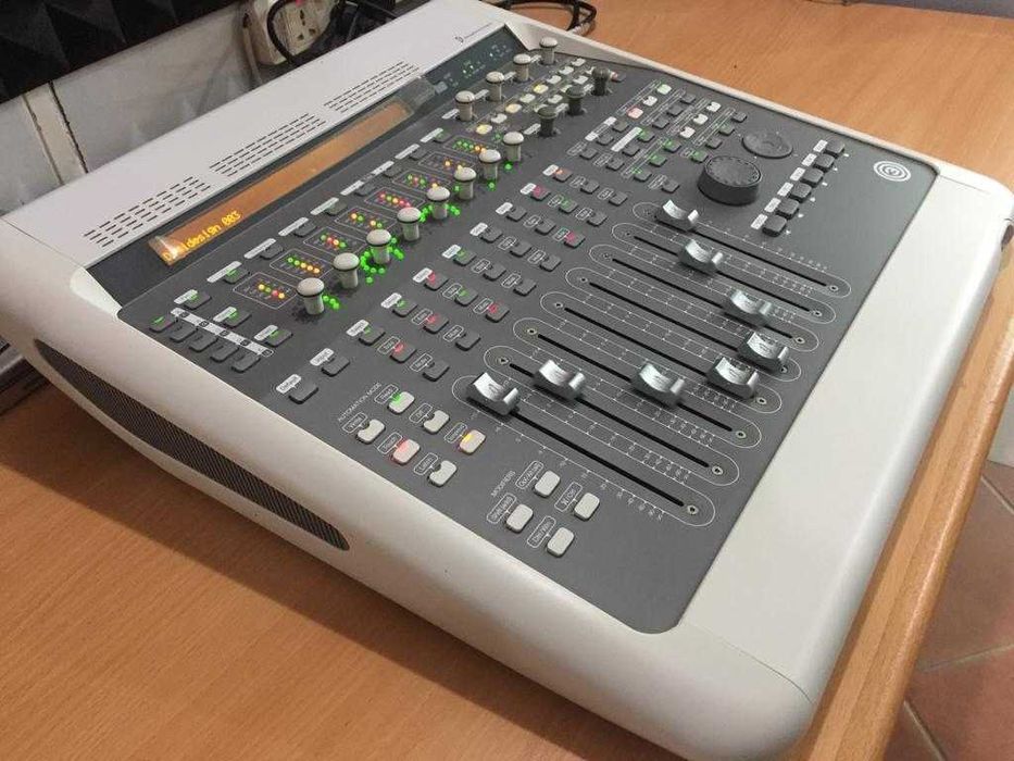 Звукова карта інтерфейс консоль Digidesign 003 Factory Console: 7 000 ...