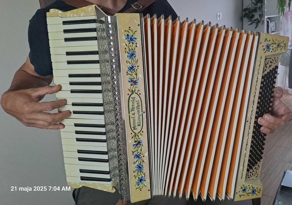 Akordeon / instrument Mirsk • OLX.pl