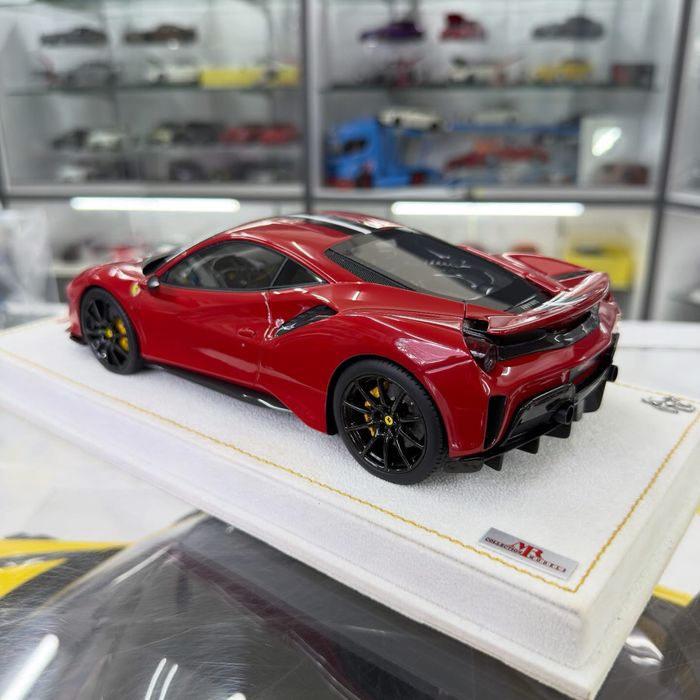 Ferrari 488 Pista – Limitowany model kolekcjonerski 1:18 odlew alu ...