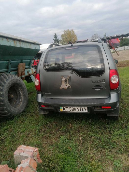 Автомобіль Chevrolet-Niva-21230: 90 000 грн. - Chevrolet Вербівці на Olx