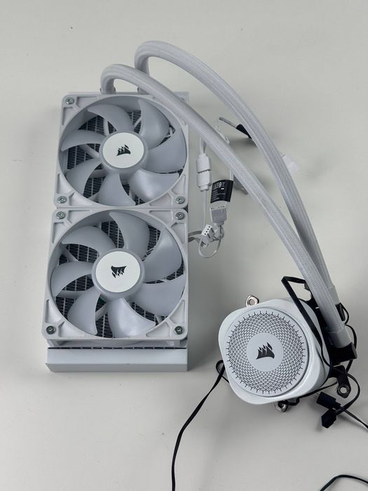 System chłodzenia cieczą Corsair Nautilus 240 RS ARGB White - 2x120 mm ...