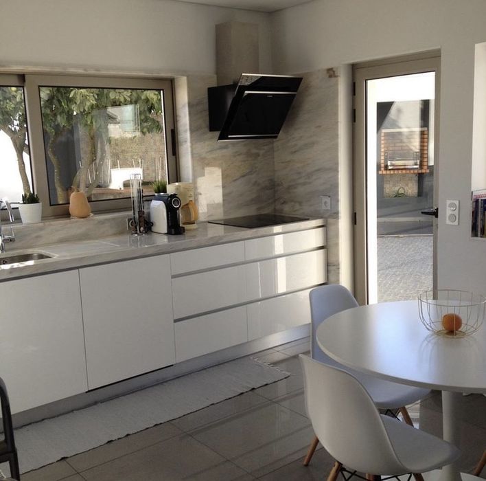 Vendo Moradia T4 Rio Tinto Rio Tinto • OLX.pt