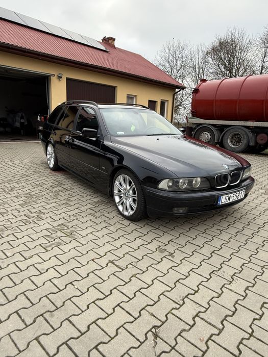 Bmw e39 touring 4.4v8 Rudka Kozłowiecka • OLX.pl