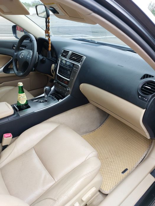 Lexus is 250 2007: 7 300 $ - Lexus Київ на Olx