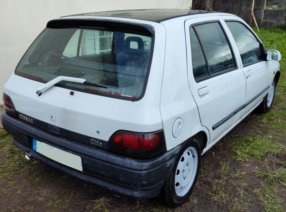 Renault Clio MK1 Escariz • OLX Portugal