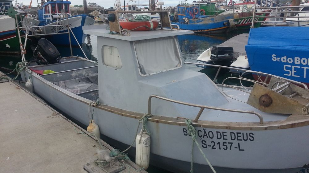 Barco de pesca profissional Setúbal (São Julião, Nossa Senhora Da ...