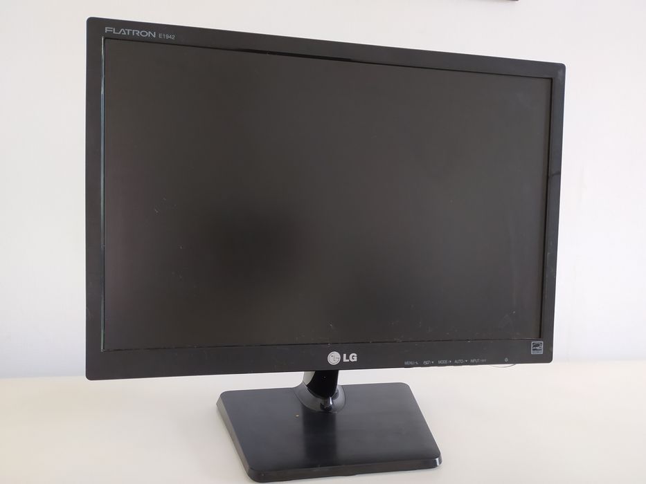 Продам монітор LG Flatron E1942: 520 грн. - Монітори Краснопавлівка на Olx