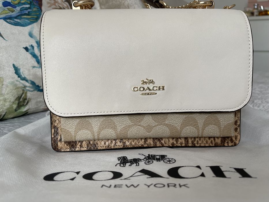 Mala COACH, branca e monograma, NOVA Almada, Cova Da Piedade, Pragal E ...