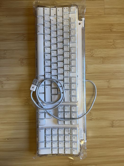 Apple Pro Keyboard M7803 A1048 USB новi в плівках: 4 399 грн ...
