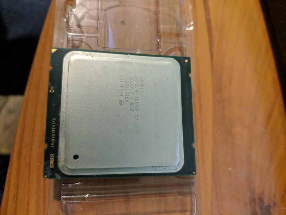 Процесор intel xeon 2670 e5: 450 грн. - Комплектуючі та аксесуари Львів на Olx