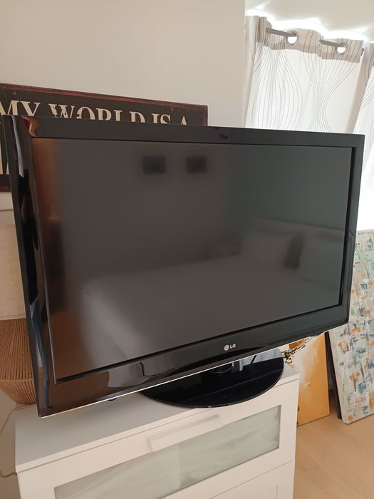 Vendo TV LG - 42 polegadas - modelo 42LD420 Algés, Linda-A-Velha E Cruz ...
