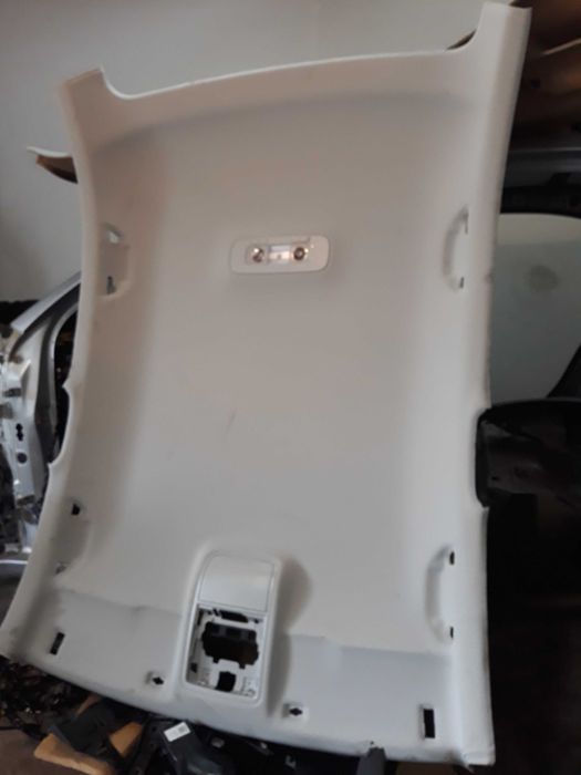 Нижній спойлер заднього бампера Шкода Октавия А7 5E0807611 5E5807521 ...