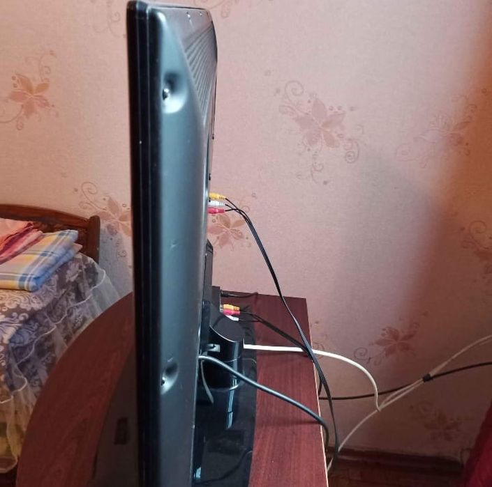 Телевiзор LG 32": 2 000 грн. - Телевізори Яворівка на Olx