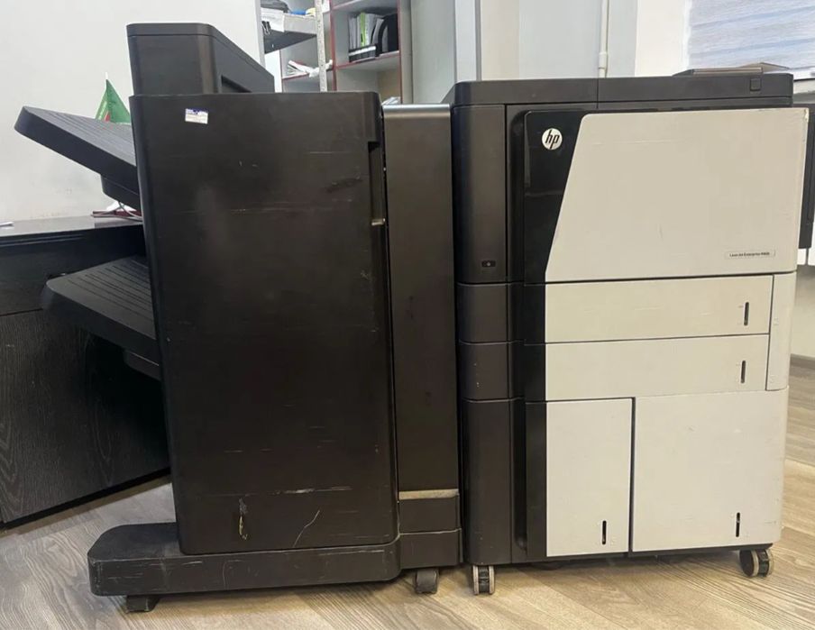 Принтер HP LaserJet m806: 50 000 грн. - Периферійні пристрої Чабани на Olx