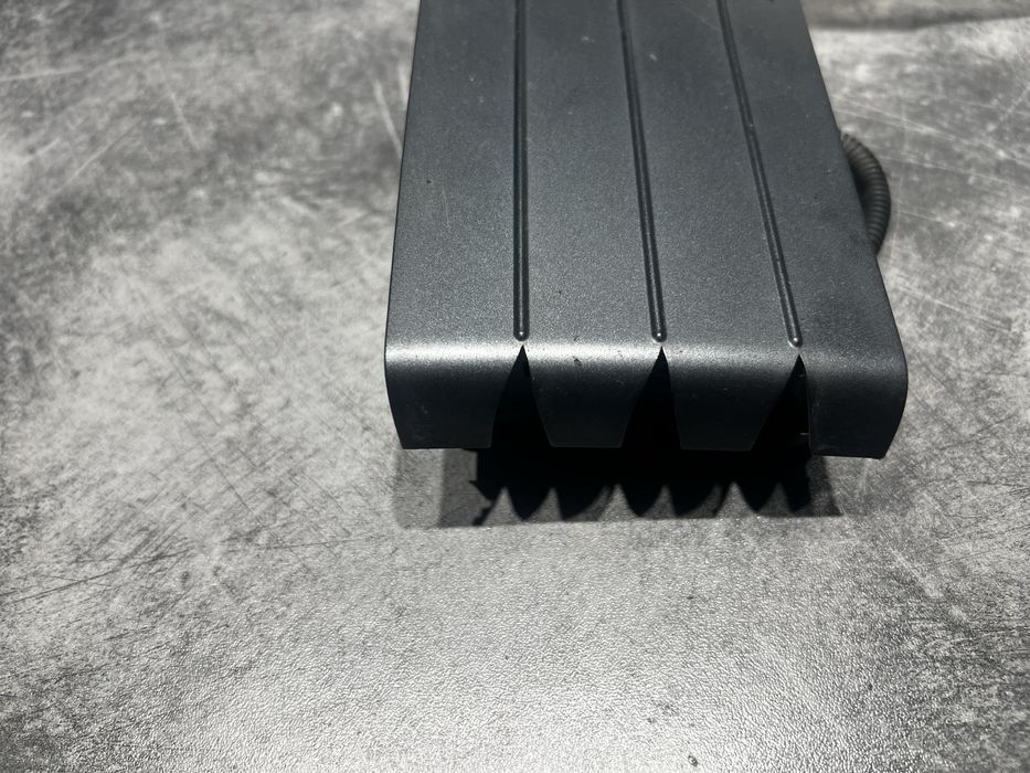 Grzalka zaslepka radaru Audi a6 c6 Łańcut • OLX.pl