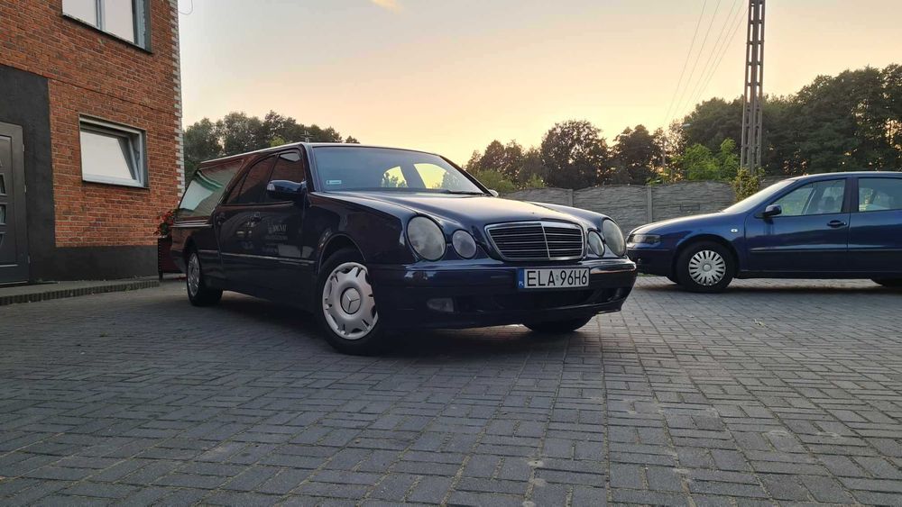 Karawan pogrzebowy mercedes-benz w210 Bałucz • OLX.pl