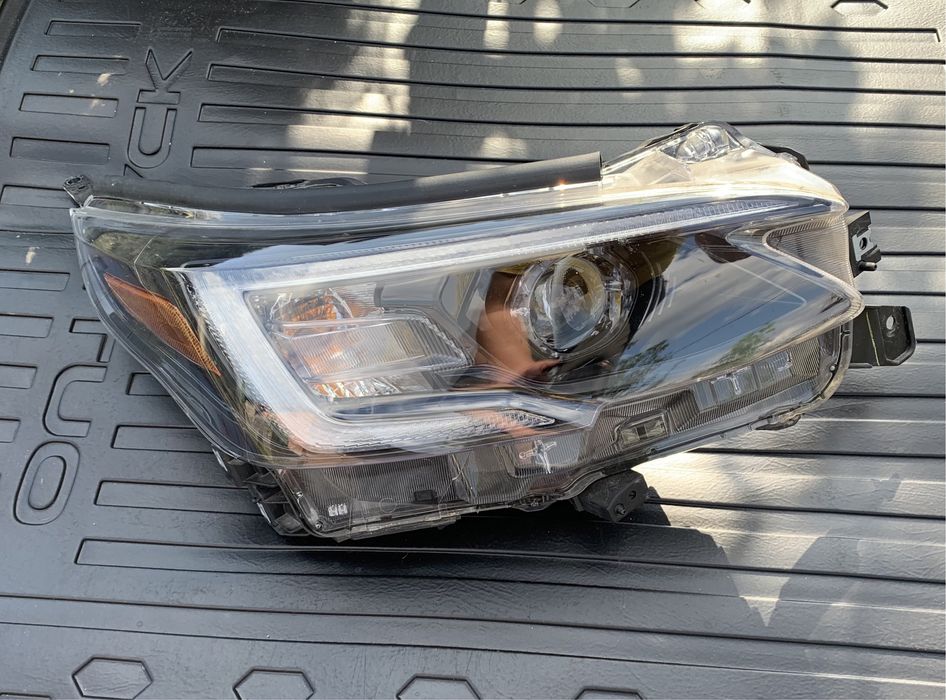 Фары фара 25 26 27 Subaru Outback B16 BT Разборка 2020 2021 2022: 1 000 ...