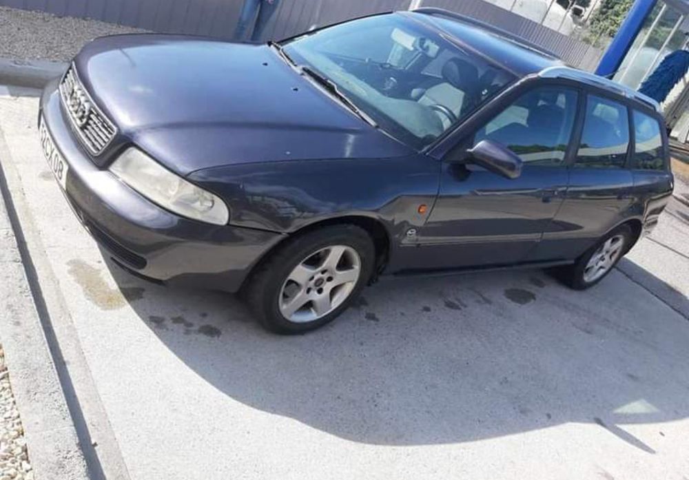 Audi a4 110 cavalos Areosa • OLX.pt