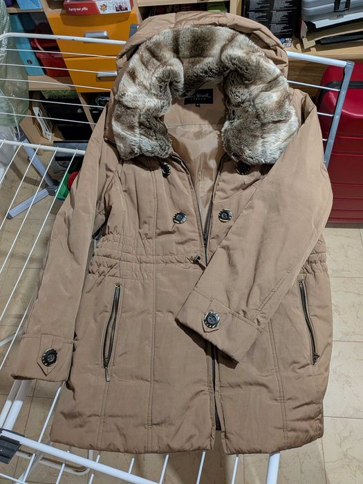 Kurtka zimowa z odpinanym kapturem Maria Bland rozm. 46 XL jasny brąz ...