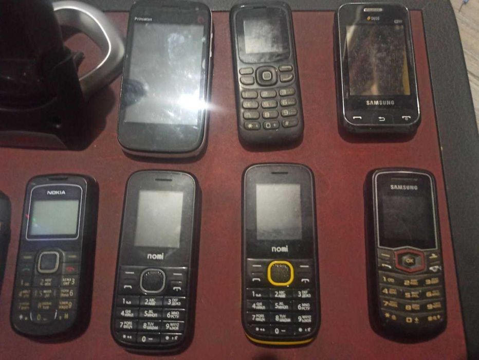 Мобильные телефоны смартфоны 100 грн Мобільні телефони смартфони Петропавлівська