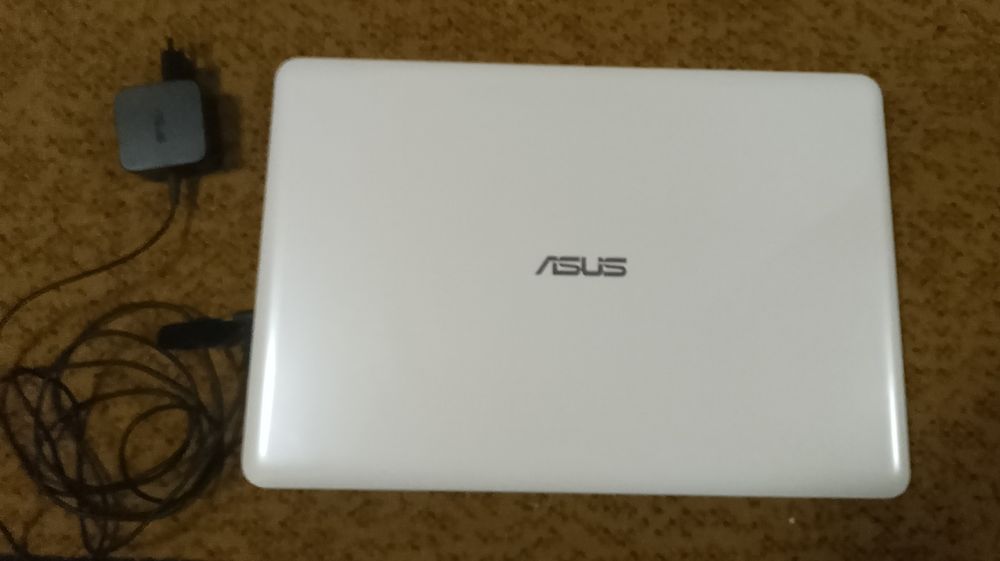 Ноутбук ASUS E502S 500 гб: 2 300 грн. - Ноутбуки Глобине на Olx