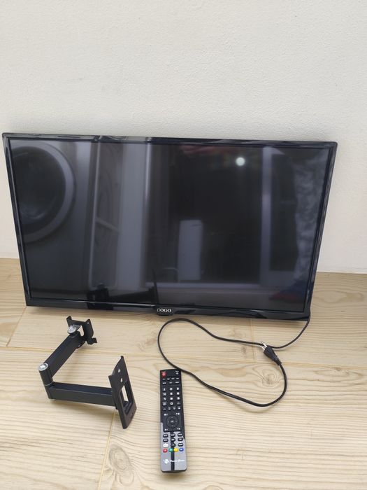 Tv 32 Polegadas com controle Ermesinde • OLX.pt
