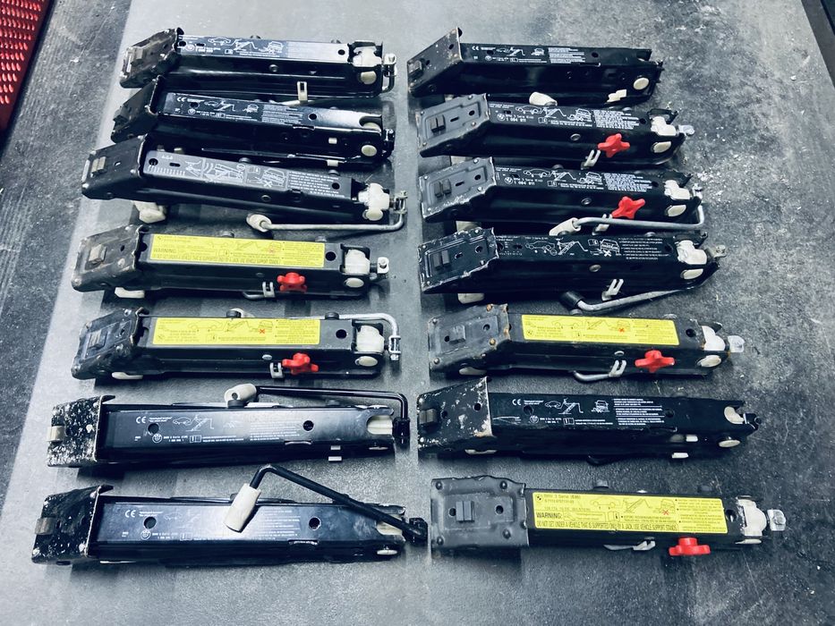 Домкрат Оригинал БМВ 3 5 Серия Е39 Е46 Е38 Е53 Е60 Е90: 30 $ - Інші ...