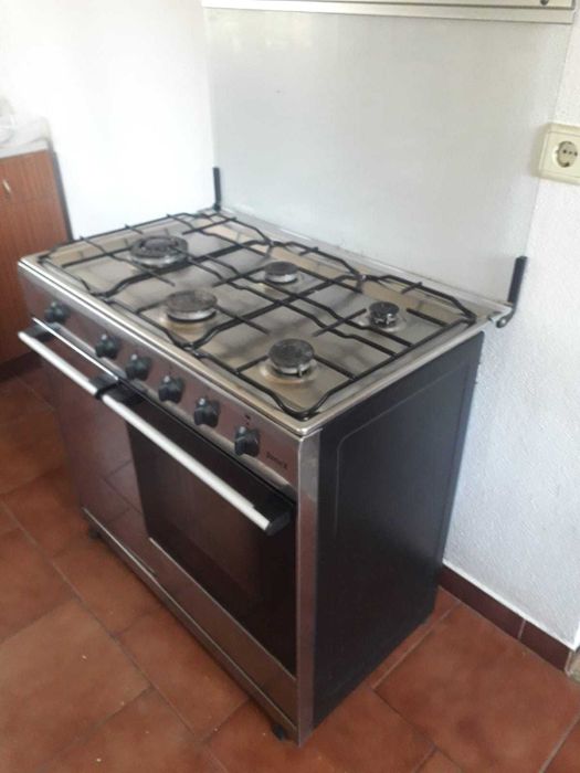 Fogão a Gás Junex – 6 Bicos + Forno Grande Viseu • OLX.pt