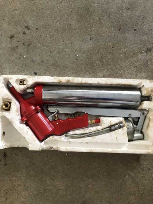 Bomba de massa consistente manual ou pneumática Aveiras de Cima • OLX Portugal