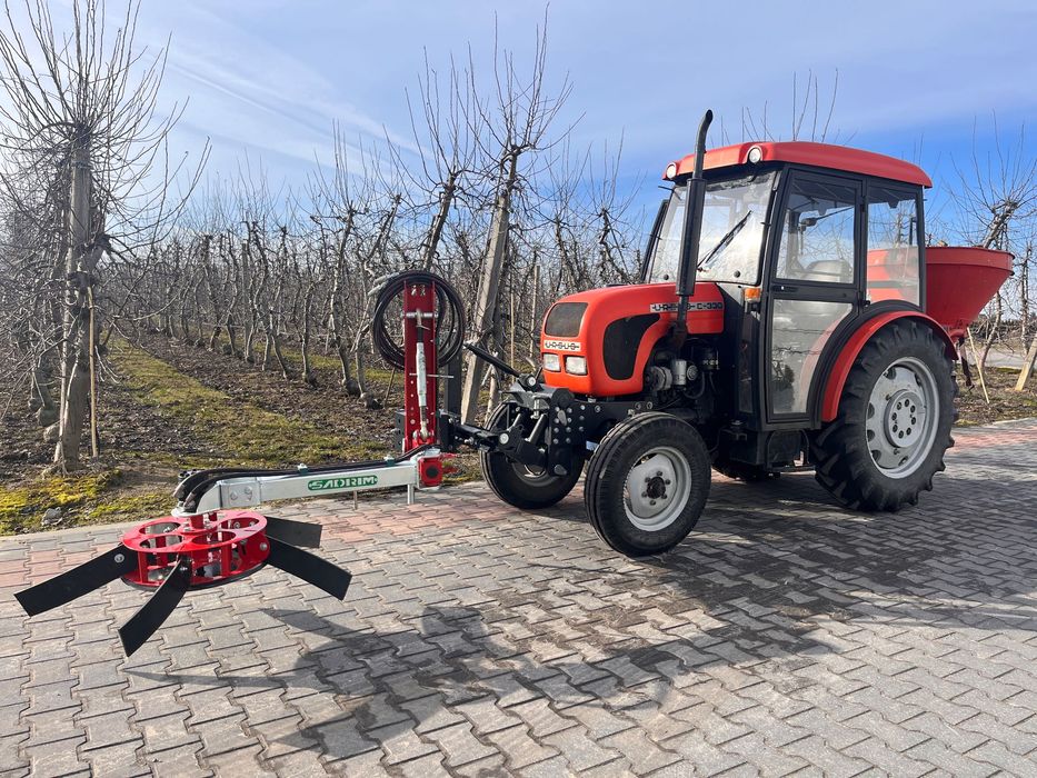 Przedni TUZ do Ursus C360 C330 Ursus 3512 , MF255, Zetor 5211 ...