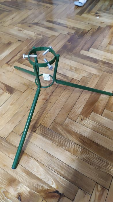 Подставка под елку 190 грн Інші товари для дому Камянець Подільський на Olx