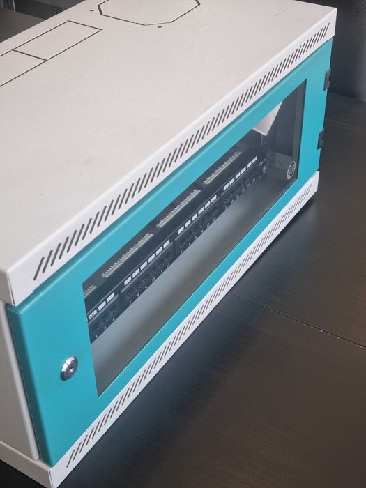 Bastidor 19″ + Switch Gigabit 16P + Patch Panel - kit completo, 50 ...