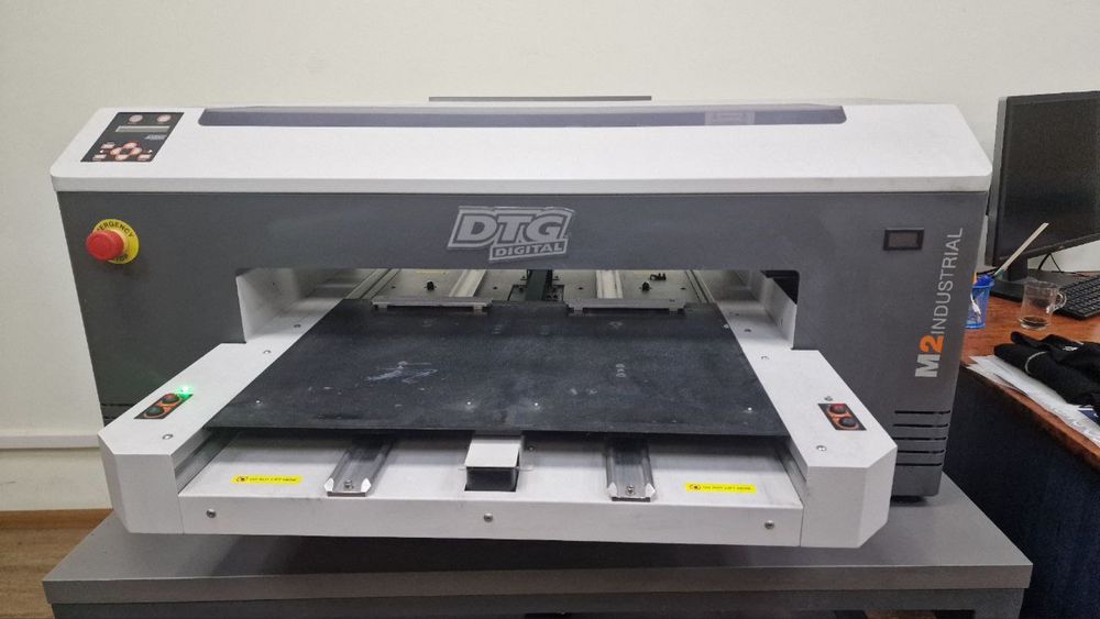 Принтер DTG Digital M2 для прямого друку на текстилі та одязі: 39 999 ...