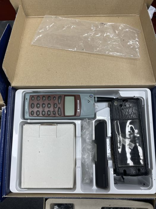 Ericsson R320,A1018,T28,29,20,10,8,68i,R310: 9 840 грн. - Мобільні ...