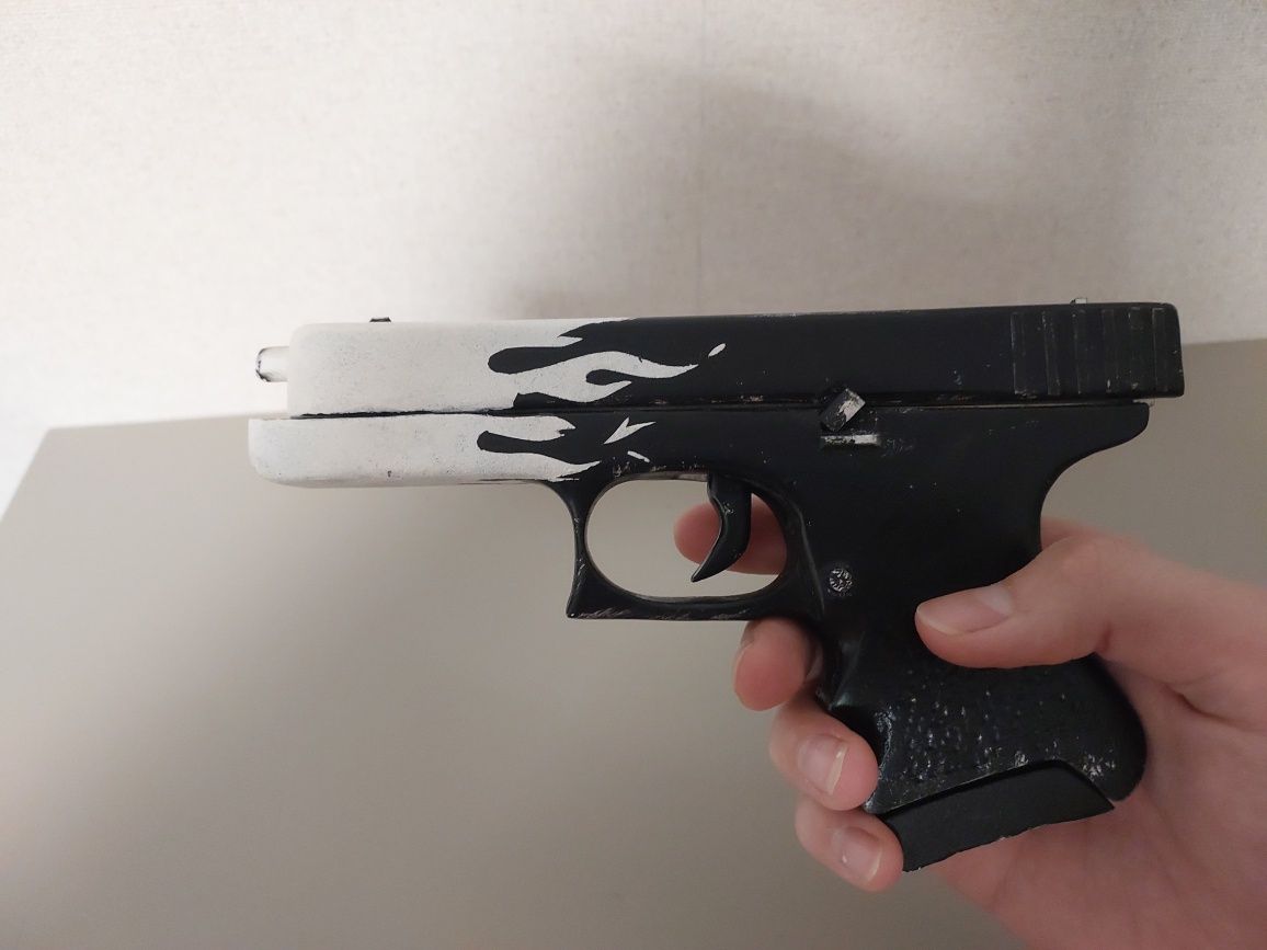 Пластиковий макет пістолету глок glock18 з cs:go: 500 грн. - Пістолети ...