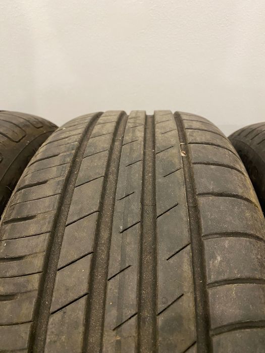 Goodyear EfficientGrip Performance 205/55 R16 91H бу 4шт: 2 050 грн. - Автошини Київ на Olx