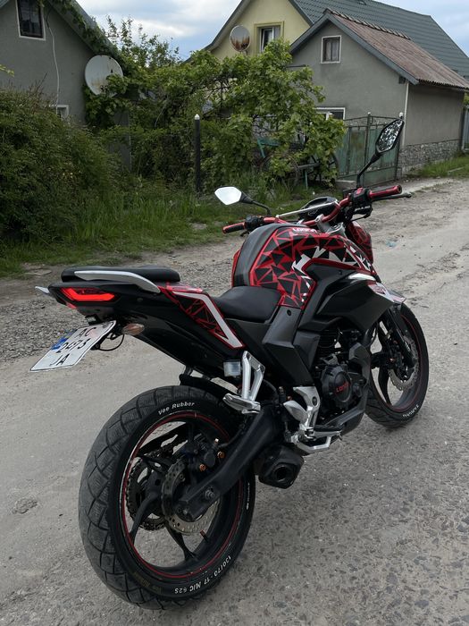 Loncin cr4 хороший стан: 1 249 $ - Мотоцикли Золочів на Olx