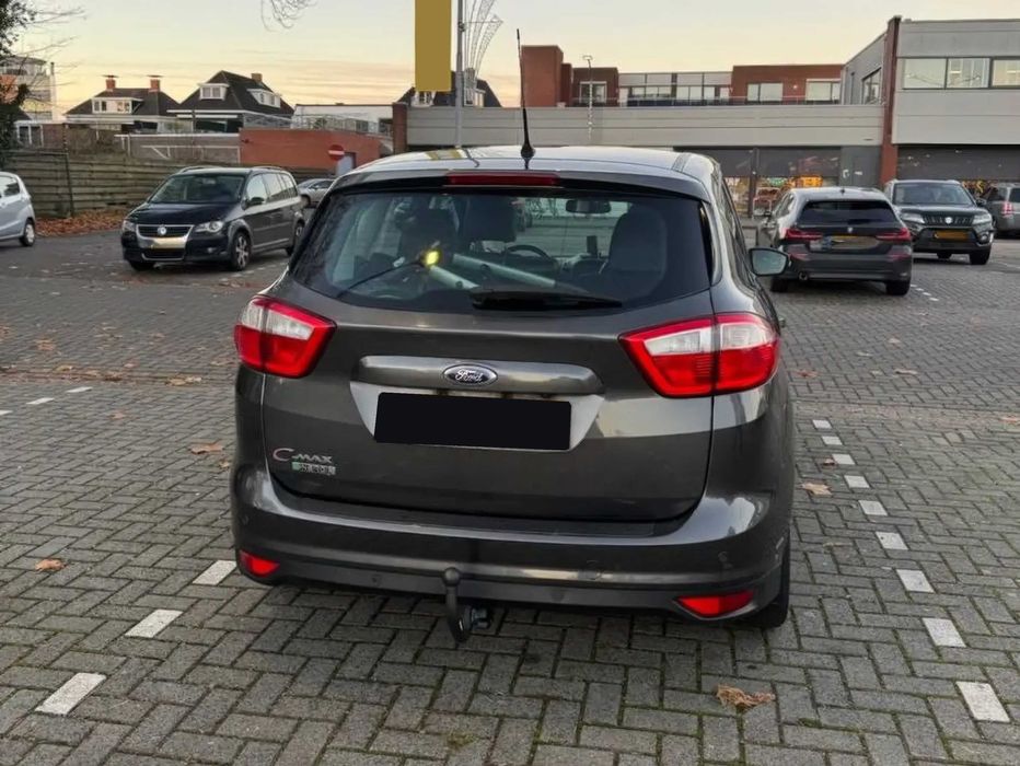 Ford C-Max 2015: 1 450 $ - Ford Дніпро на Olx