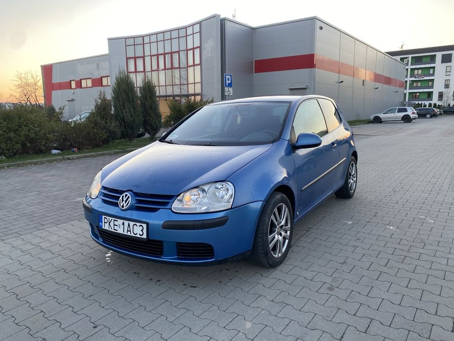 Golf 5 1.6 mpi Zadbany Volkswagen benzyna klimatyzacja grzane fotele ...