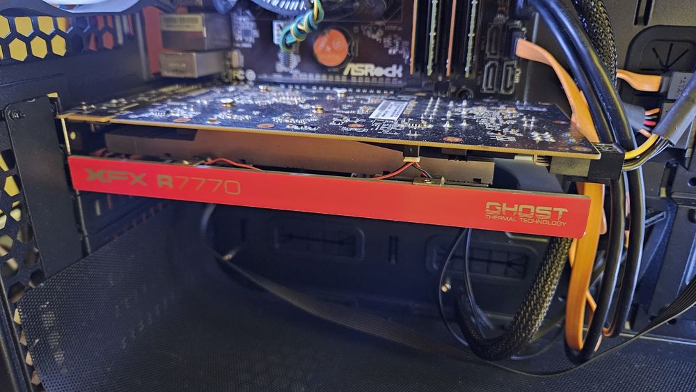 Amd radeon hd xfx r7770 wersja 2 wiatraki Łódź Górna • OLX.pl