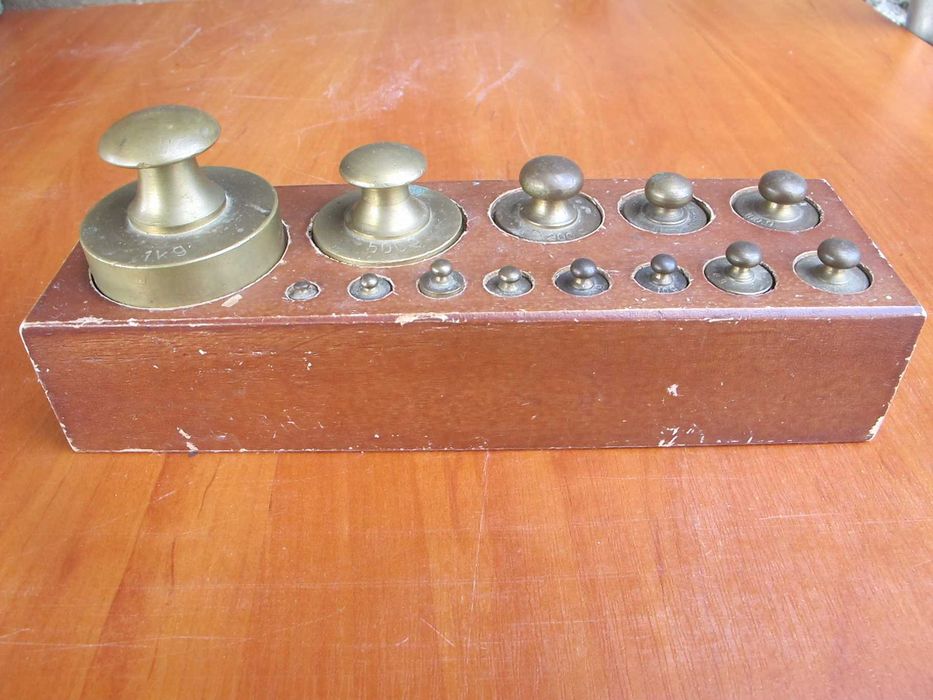 Duży zestaw mosiężnych odważników od 1 kg - 1 g Nowy Targ • OLX.pl