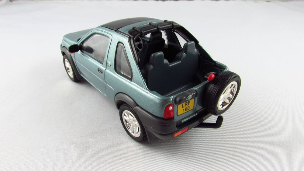 BRITAINS - Land Rover Freelander Soft Top - Model Samochodu 1:32 ...
