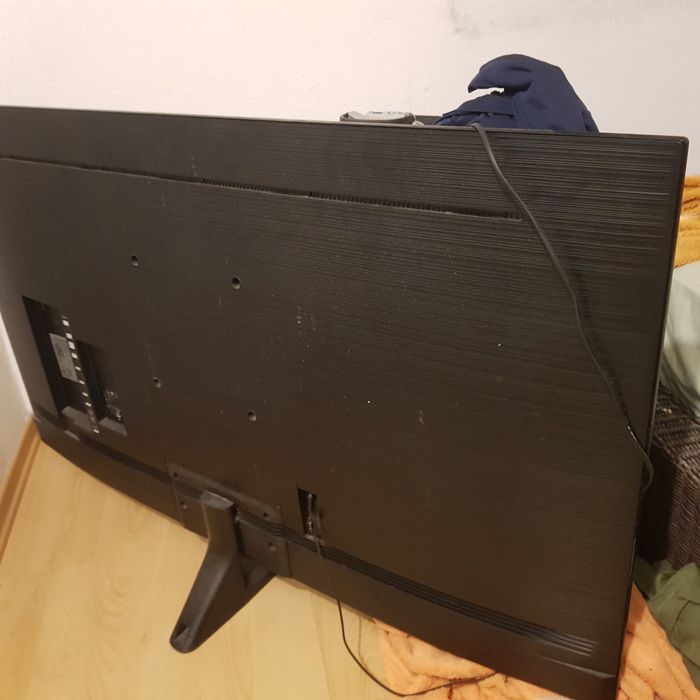 Tv Samsung 55'' para peças ou reparo. Ecrã partido. Fernão Ferro • OLX ...