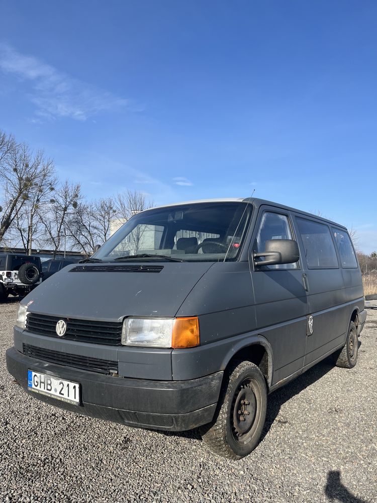 VW T4 1.9 TDI хороший технічно: 2 800 € - Volkswagen Ровно на Olx