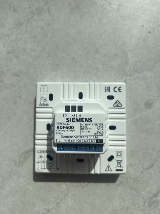 Кімнатний термостат Siemens RDF600: 2 400 грн. - Опалення Бориспіль на Olx